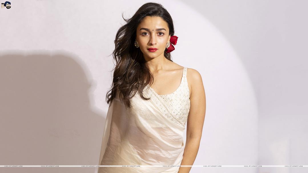 SantaBanta Wallpapers Alia Bhatt