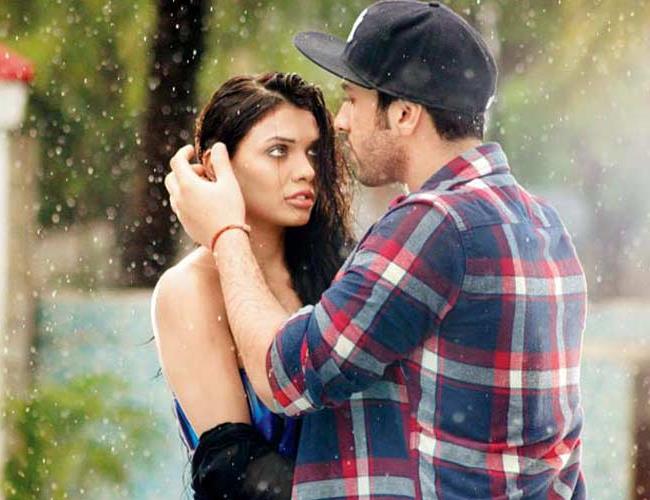 Adhyayan Suman, Sara Loren get 'carried away' while filming romantic scene
