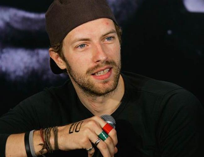 Jennifer Lawrence's mom approves of Chris Martin