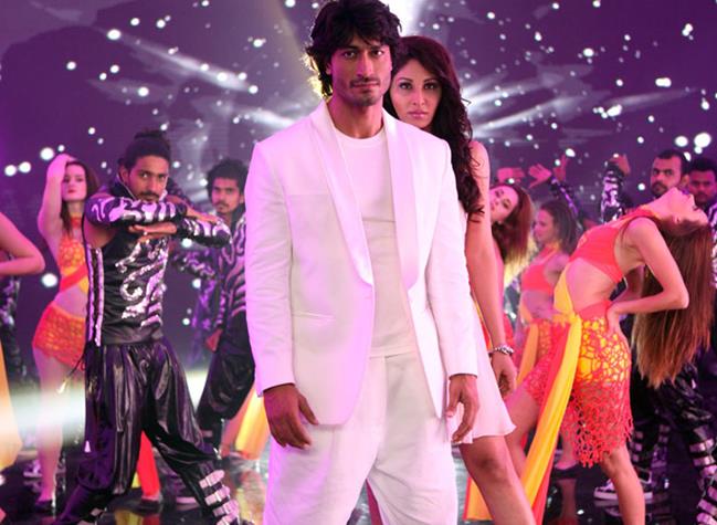 When real commando praised reel-life commando Vidyut