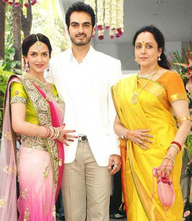 Esha to marry in a Temple on June 29