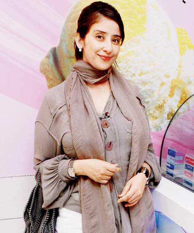 Manisha postponed Rajkumar Santoshi's film for south project