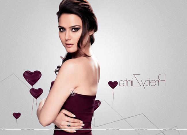 Newly-married Preity Zinta is back in Mumbai for IPL 9