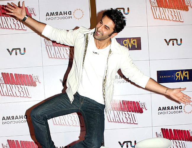 Ranbir's 'Awara' tattoo sets some tongues wagging