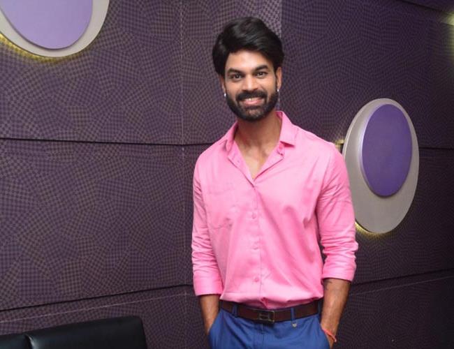 Actor Yuvraaj Parashar's directorial debut through Mehroo