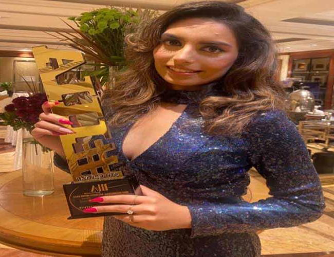 Shannon K Honored with Best International Singer Award at India International Influencer Awards ...