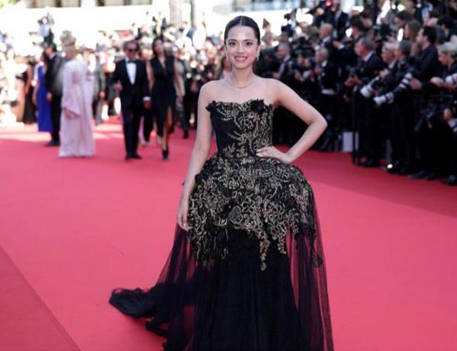Nitanshi Goel Stuns the World at Cannes Film Festival 2025 in a Custom ...