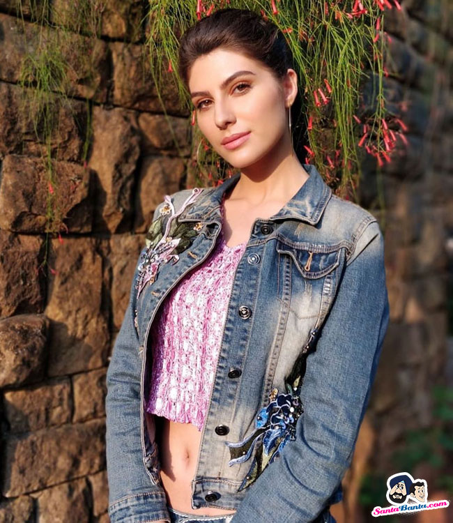 Elnaaz Norouzi Image Gallery Picture # 66598