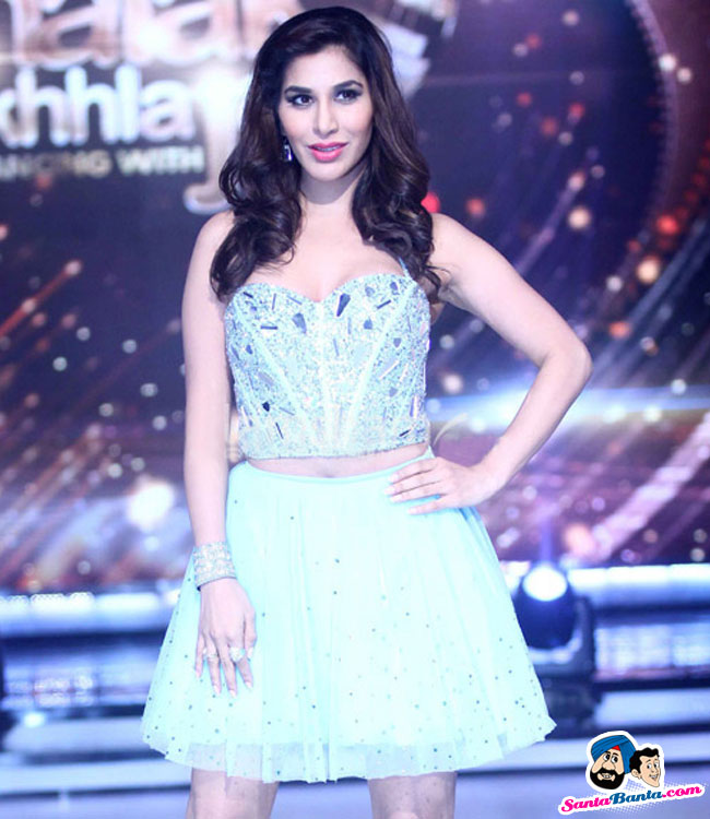 Sophie Choudry Image Gallery Picture # 43798