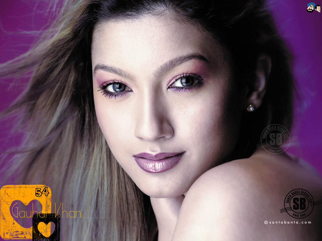SantaBanta Wallpapers Gauahar Khan